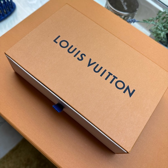 Louis Vuitton | Bags | Louis Vuitton Wallet Box W Cloth Cover | Poshmark